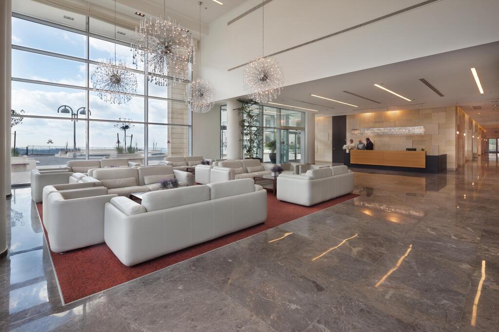 עיצוב לגיל השלישי: התנועה ורצף העבודה חשובים מאוד לבני 60 פלוס