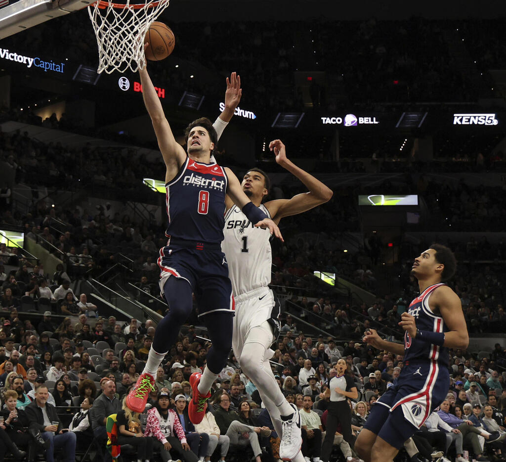 ניצחון שני ברציפות לוושינגטון, 9 נקודות לדני אבדיה