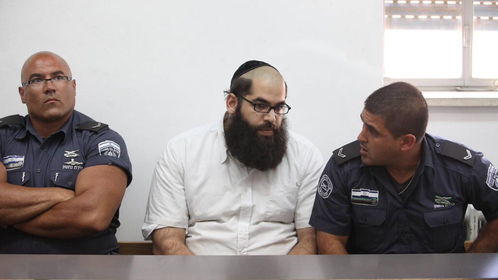 מגיעים לבית המשפט וחובשים כיפה לרוצח זה לא יעזור