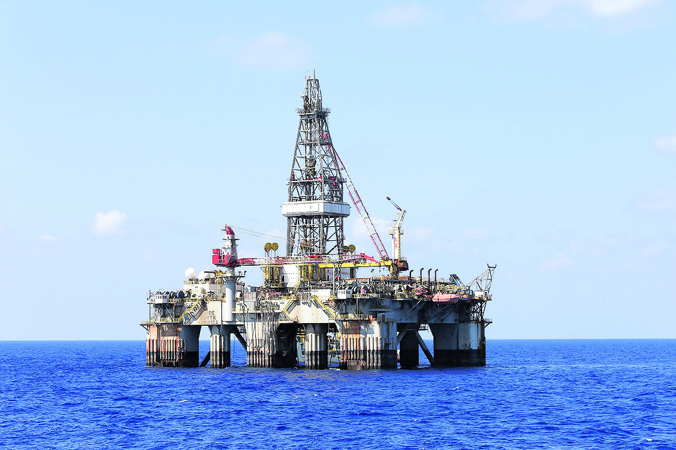 Leviathan rig goes online, supplying natural gas to Israel