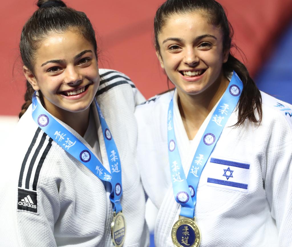 Judo sisters dream of shared Olympics