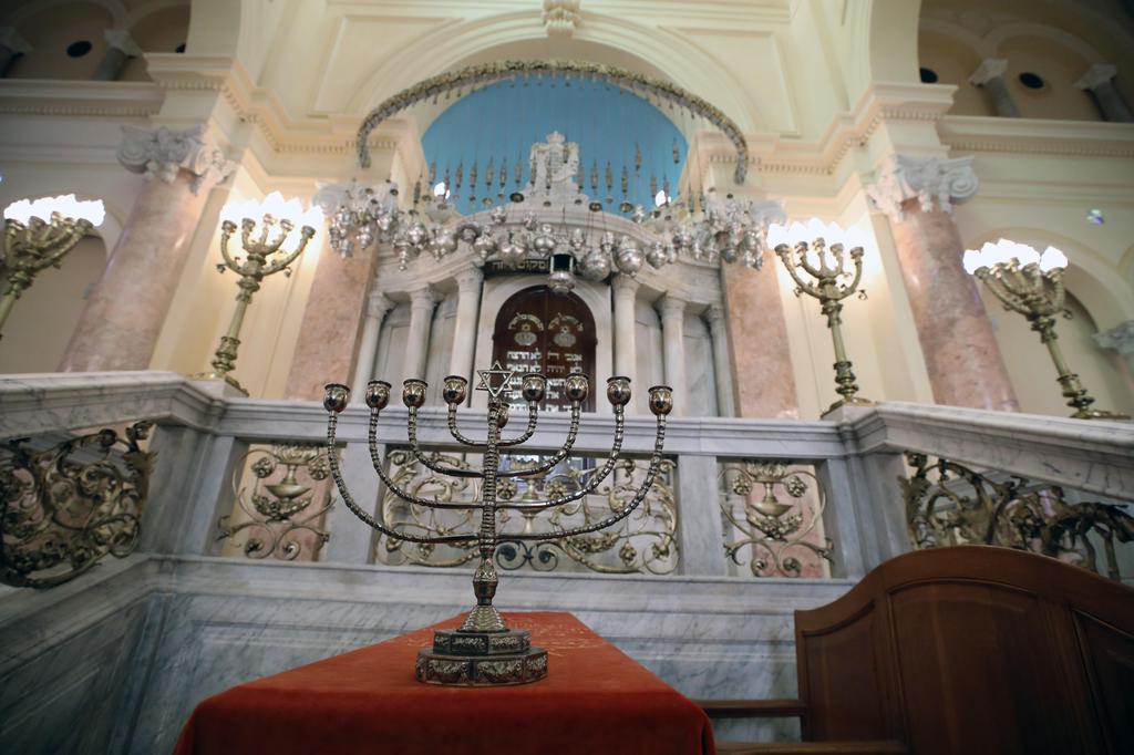 Egypt restores historic synagogue, but few Jews remain