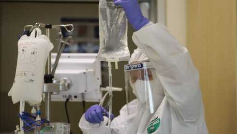 As pandemic eases, Tel Aviv hospital closes last COVID-19 ward