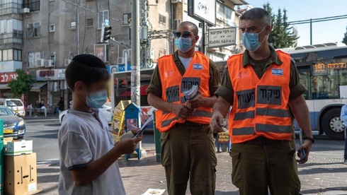 IDF to aid in expanding booster vaccine rollout, testing in schools
