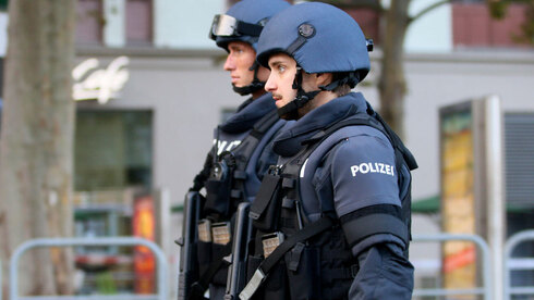 Vienna attacker had previous terrorism conviction, official says