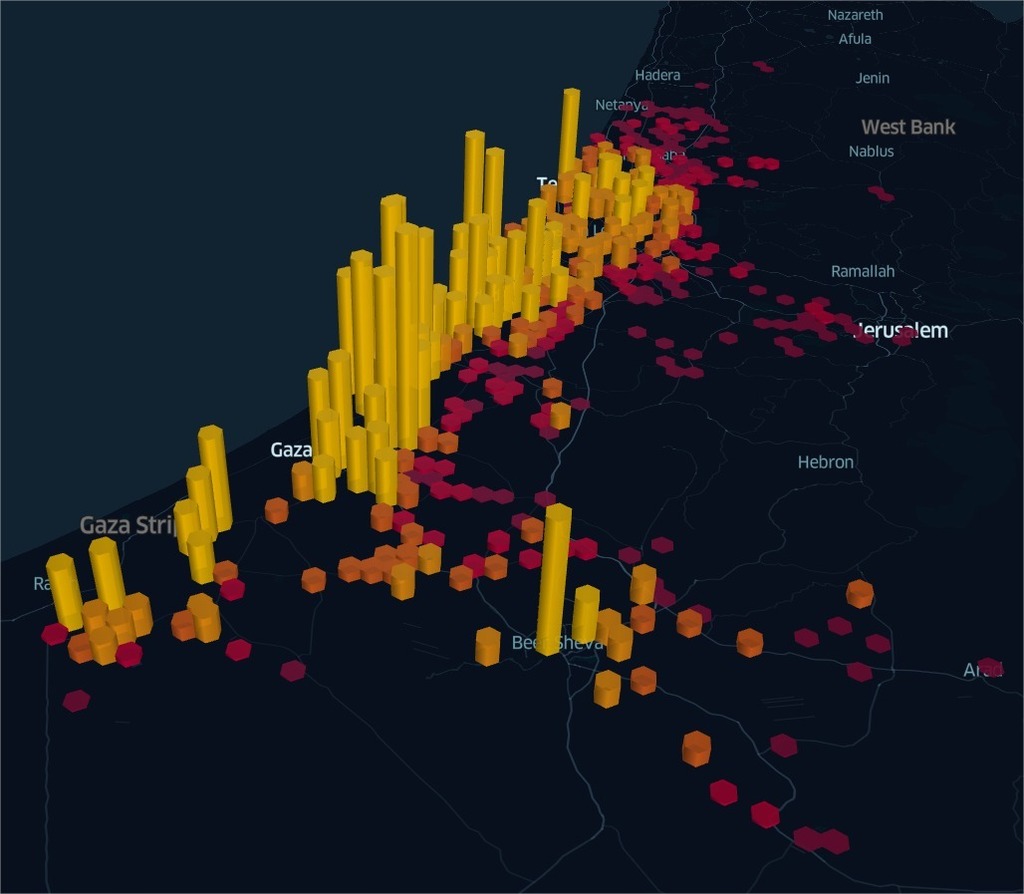 Chilling simulation illustrates intensity of rocket launches on Israel