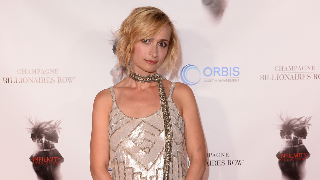 בעלה של הצלמת שנהרגה בשוגג ע"י בולדווין: "האובדן שלנו עצום, מבקשים לכבד ...