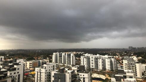 Sandstorms and rainfall: Israel braces for dramatic weather shift