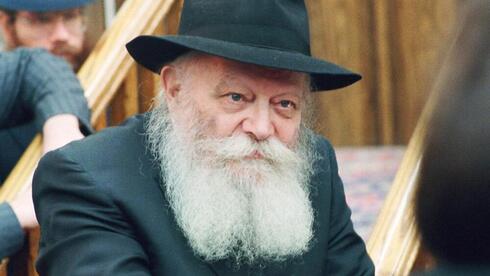 Lubavitcher Rebbe's complex relationship with Zionism