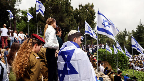 ביום הזיכרון: עשרות מדריכים יעבירו סיורים בהר הרצל