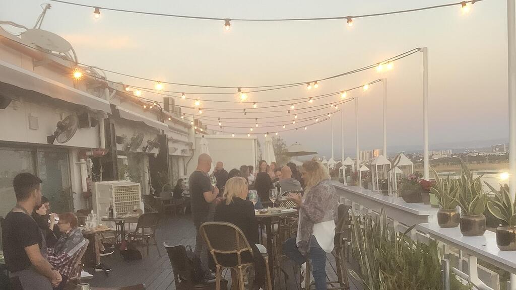 Pop up or traditional: six wine bars to savor