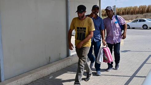 Despite West Bank tensions, Israel announces 1,500 new work permits for ...