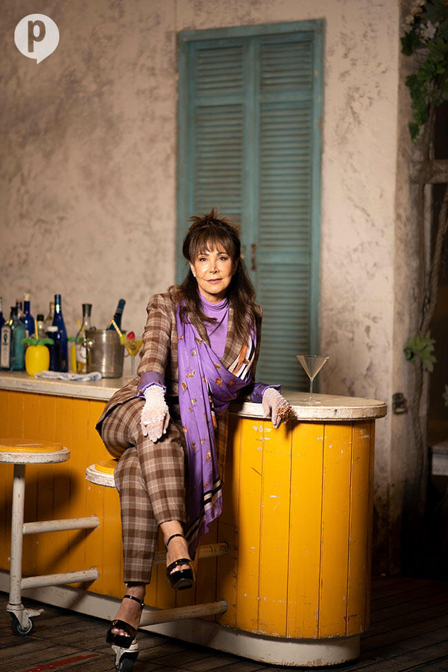 חני נחמיאס: "בחור נתן לי פתק עם השם והטלפון שלו, והוא בגיל של הבן שלי!"