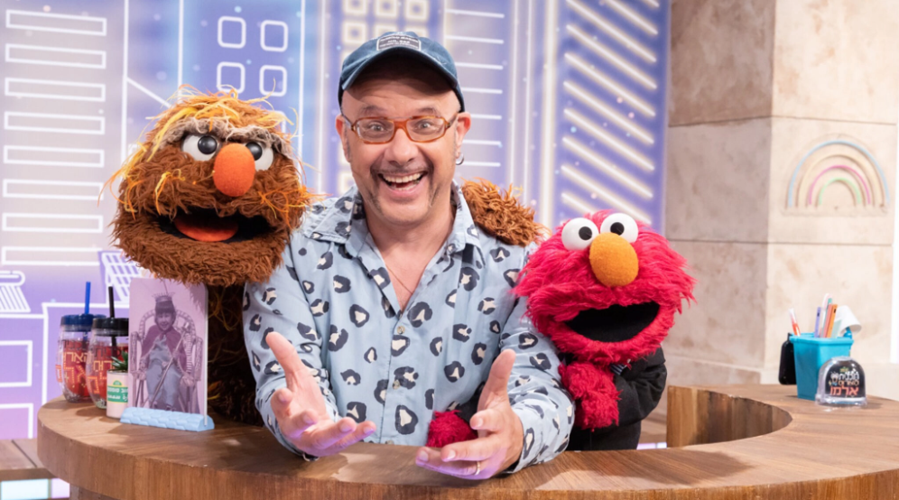‘The Not-Too-Late Show with Elmo’ getting a star-studded Israeli adaptation