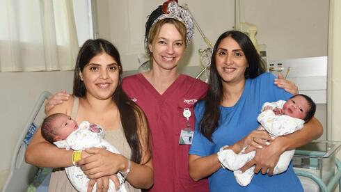 Two hours apart: Israeli sisters give birth next door to each other