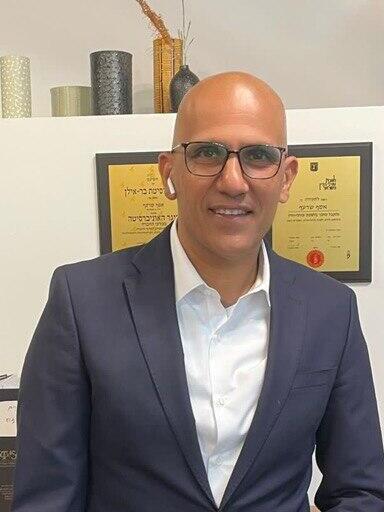 האישה ההרה לאם הביולוגית מפרשת אסותא: "הניחי לי ללדת בשקט את פרי בטני"