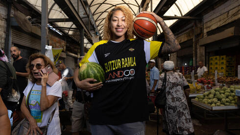 WNBA star Shakira Austin joins Israeli team