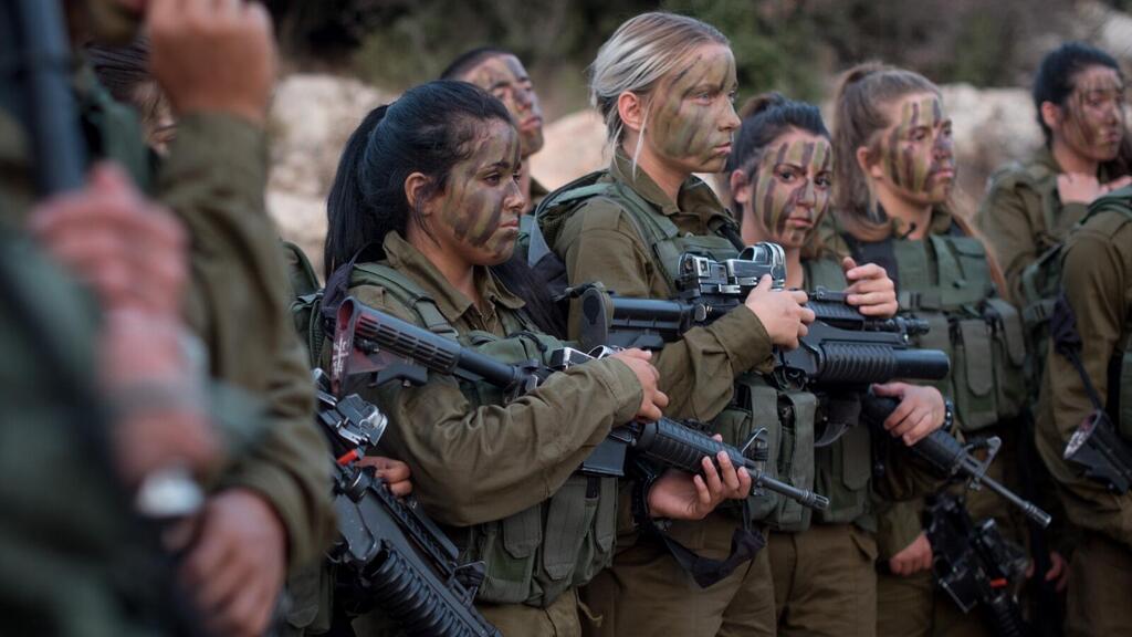 Former female combat soldiers back appeal to allow women in all IDF units