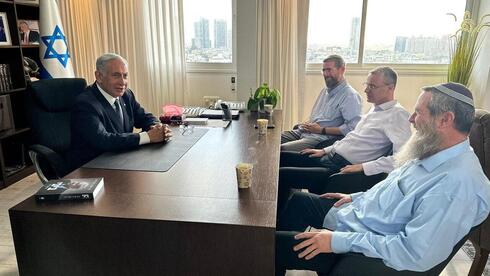 Депутат Ави Маоз: "Закон о возвращении наводнил Израиль гоями, мы им ...