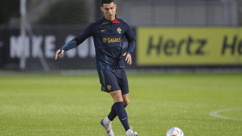 Ronaldo reportedly signs with Saudi club for $421m