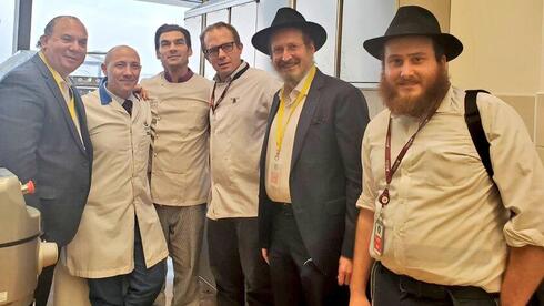 In first, Qatar offers kosher food for Jewish fans at World Cup