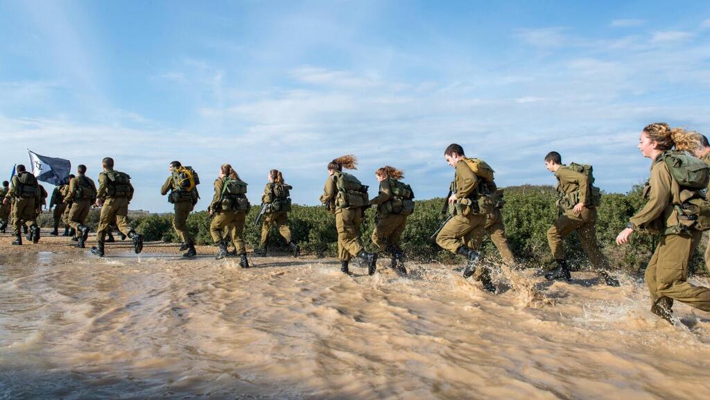 Israeli soldier killed, 3 injured in grenade accident on IDF base