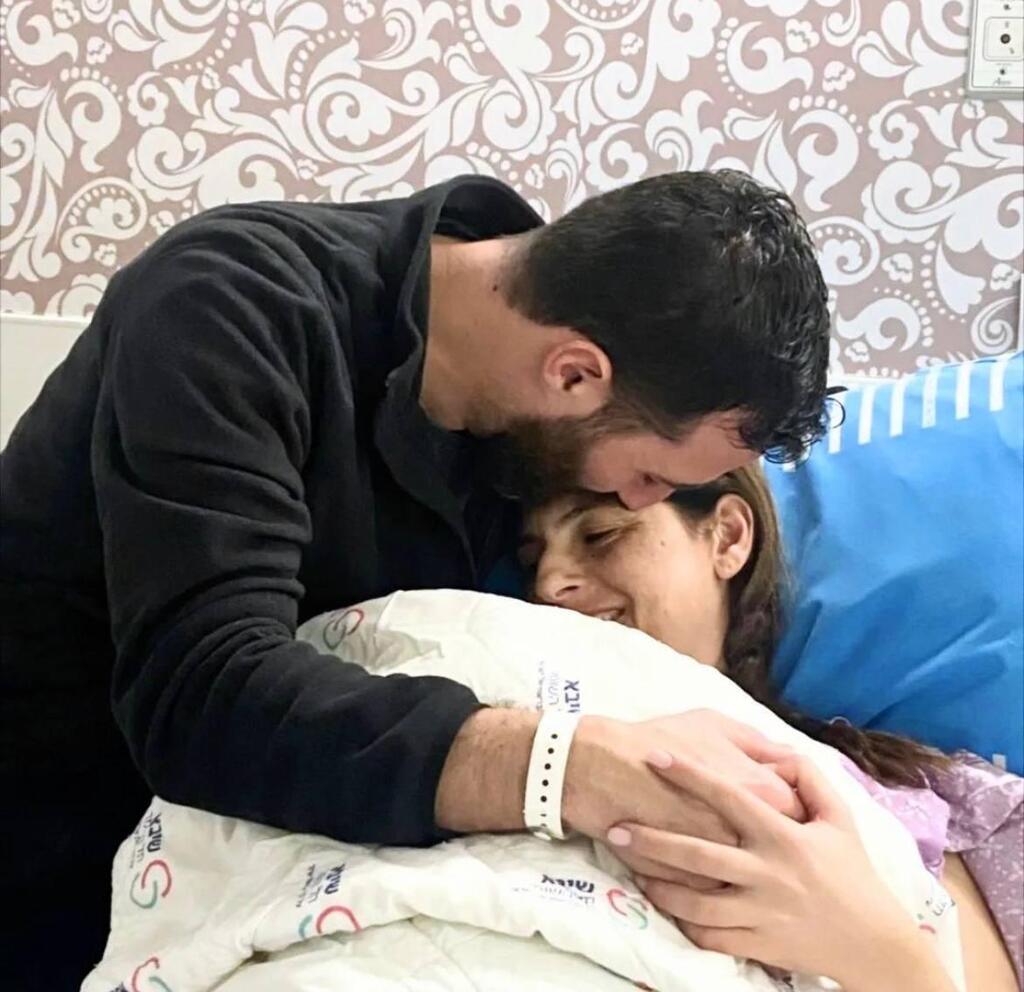 הורים ממבט ראשון: ניר והגר הביאו לעולם בת