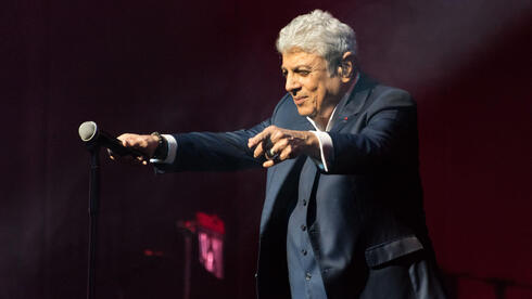 Jewish French chanteur Enrico Macias returns to Israel