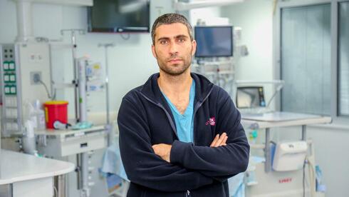 Wounded Israeli soldier becomes doctor at the same hospital that saved ...