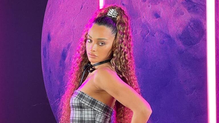 Israeli model claims to have dated '365 Days' star