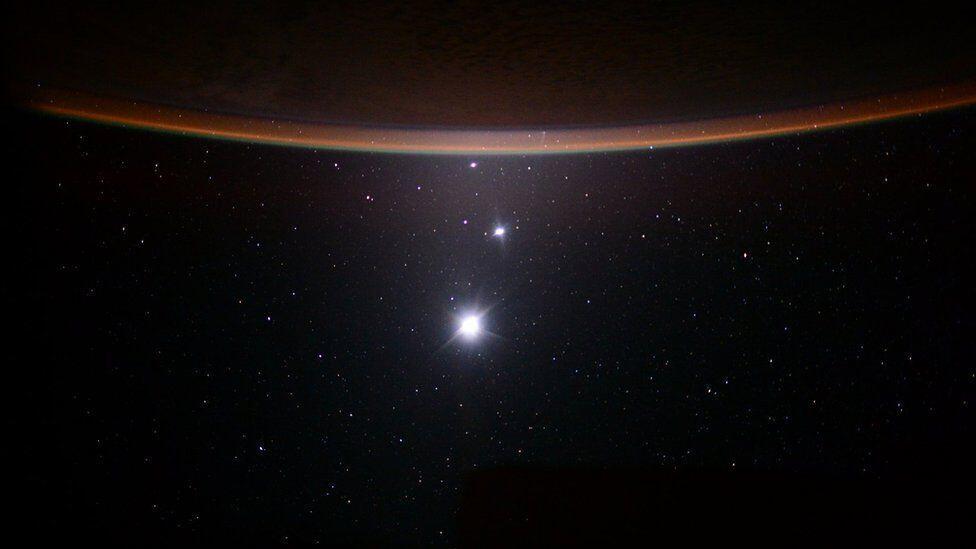 The two brightest planets - Jupiter and Venus in a rare planetary ...