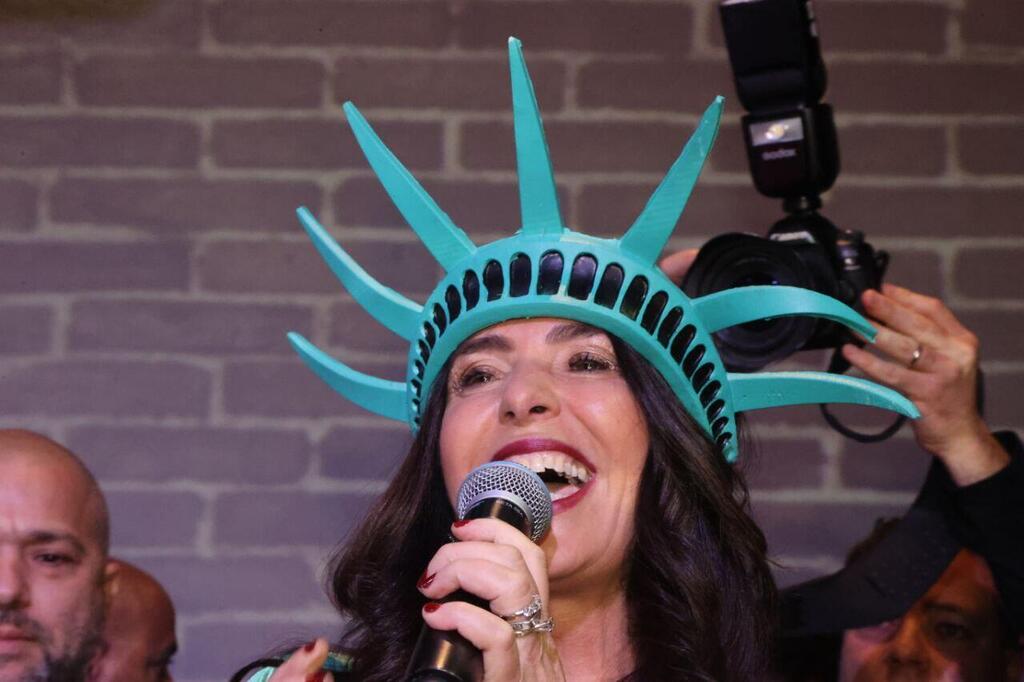 Dressed up as Statue of Liberty, Netanyahu minister wishes 'happy Purim ...
