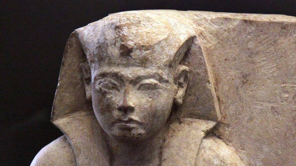 The battles for the throne after the death of Egyptian Tutankhamun