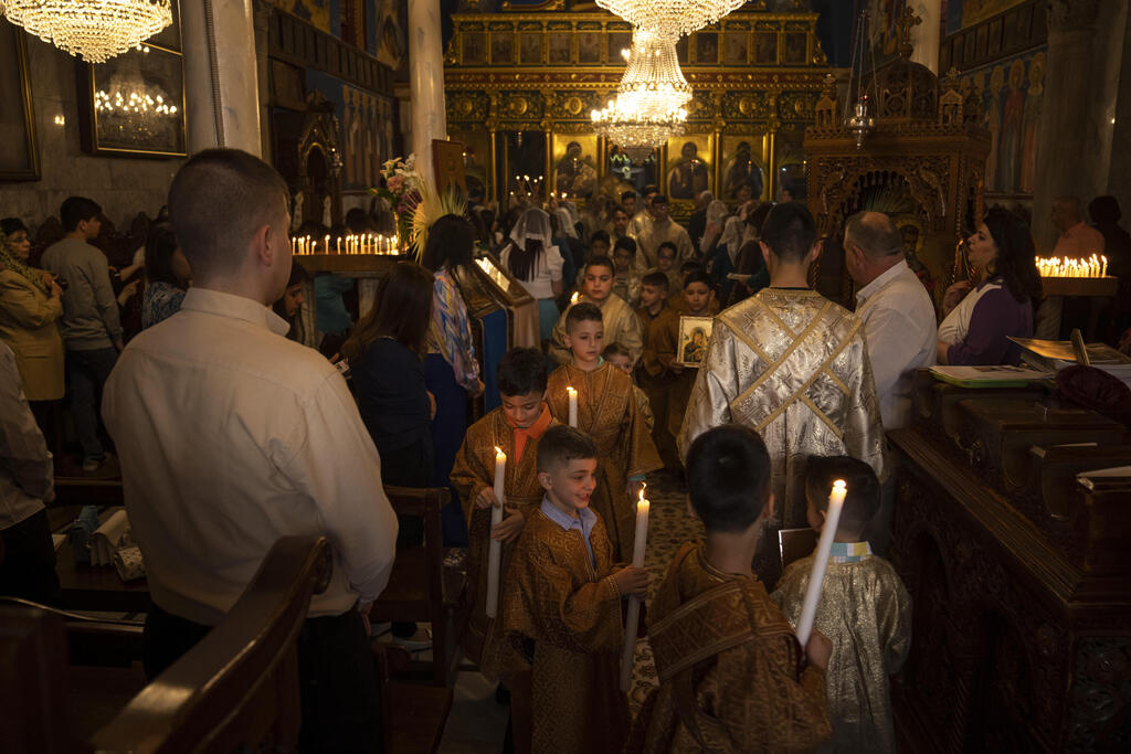 Christian world welcomes Holy Week with joyous celebrations