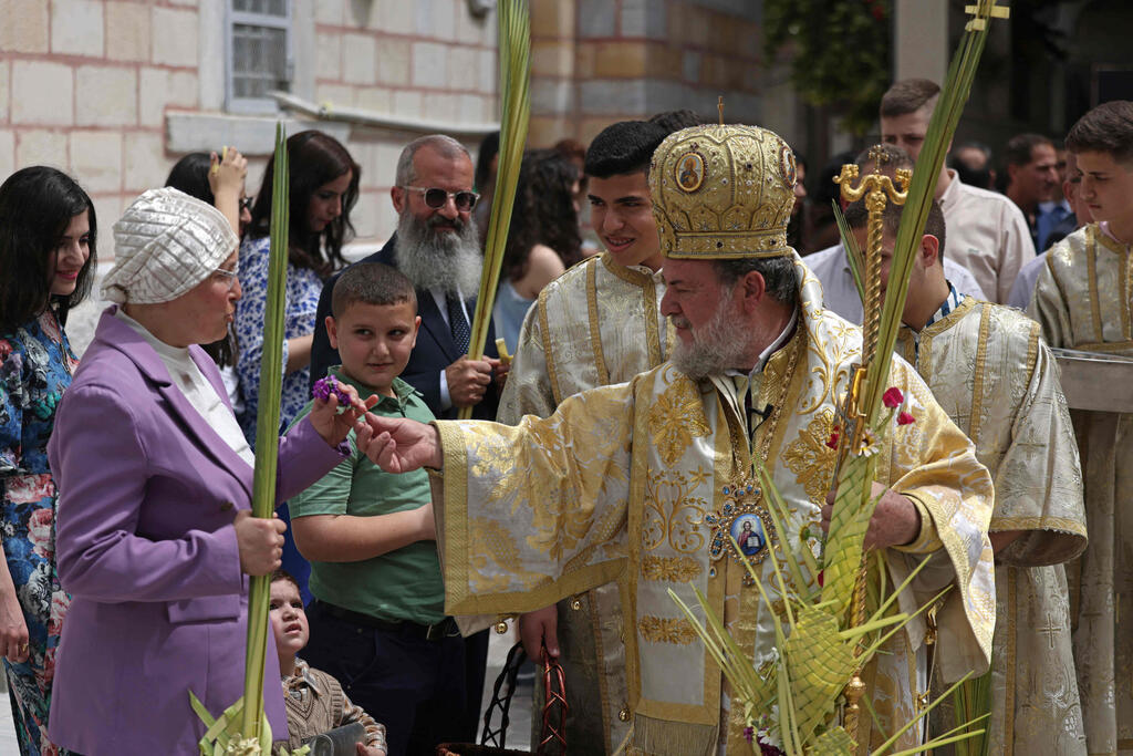 Christian world welcomes Holy Week with joyous celebrations