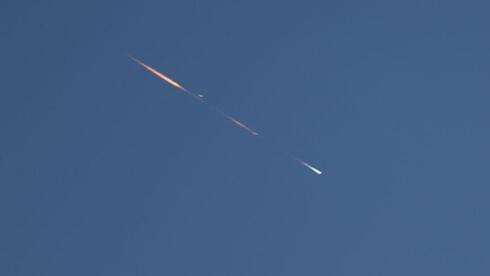 Israel rocked by a loud explosion believed to be a meteor