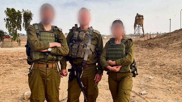 Family business: Proud father and his children defending Israel's borders