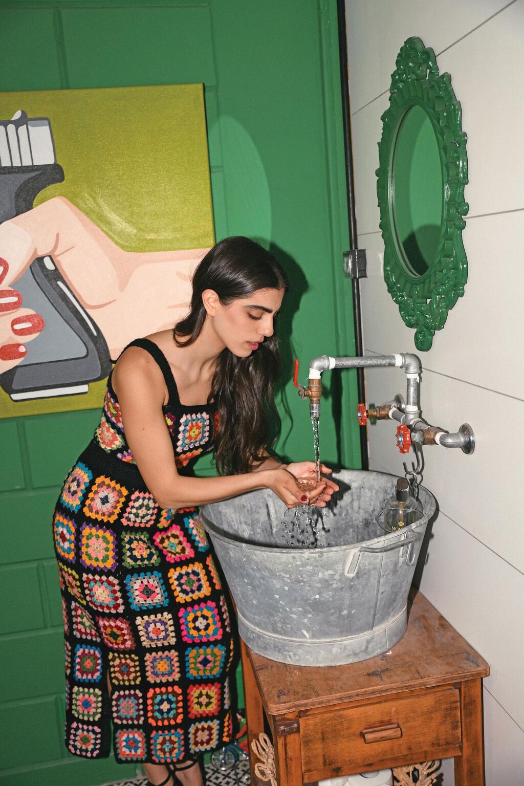 נועה אסטנג'לוב ("המפקדת"): "הזוגיות עזרה לי לאהוב את מה שאני רואה במראה"