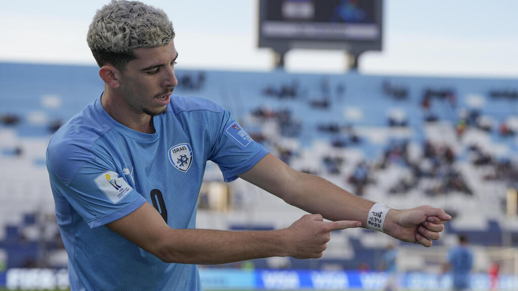 Israeli winning goal scorer with a touching tribute: 'In memory of ...