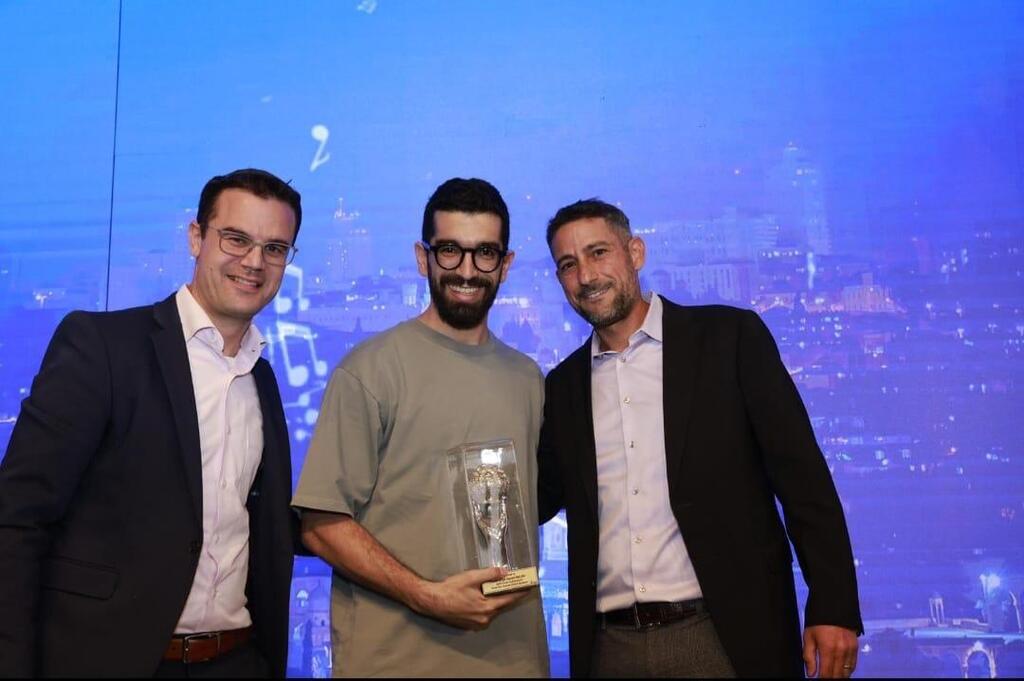 Israeli chart-topper Hanan Ben Ari lauded for volunteer work with ...