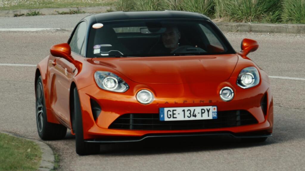 אלפין A110S (נהיגה ראשונה) - אקזוטיקה במשקל נוצה