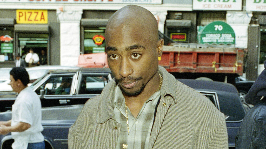 אחרי כמעט 30 שנה: התפתחות בחקירת הרצח של טופאק שאקור