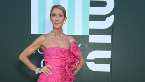 Celine Dion struggles to find effective medicine, sister says