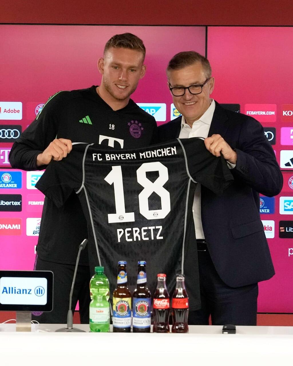 Daniel Peretz introduced to Germany by Bayern Munich