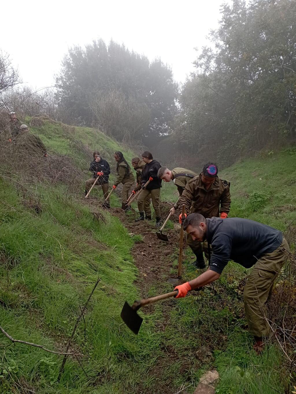IDF soldiers renovate track to ancient Crusader castle