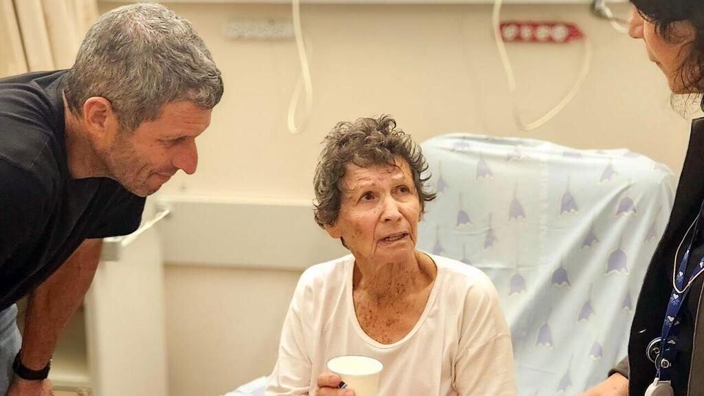 Released hostage Yocheved Lifshitz recounts her abduction: 'We walked ...