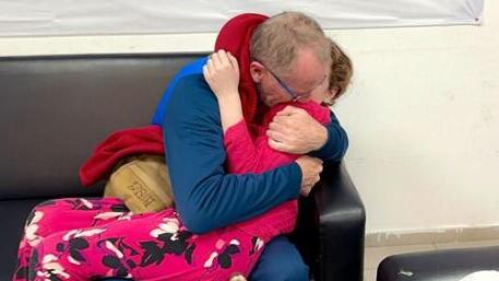 Father of released 9-year-old hostage Emily Hand updates British ...