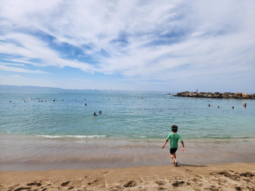 Israeli Beaches Show And Tel (Aviv)! Jewish News