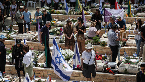 Israel honors diverse heroes, including Bedouin and Druze fallen soldiers