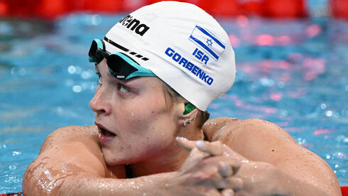 Israeli Olympic swimmer accuses staff of preventing her from competing ...
